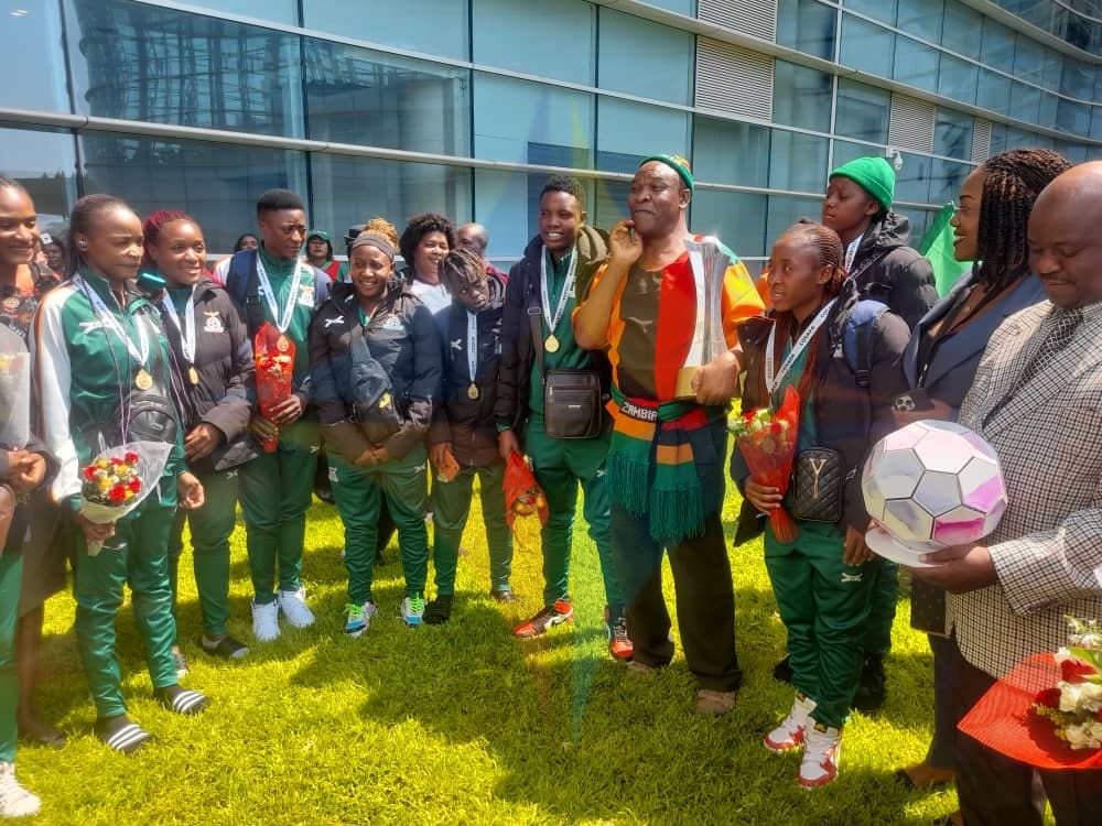 THE DAZZLING COPPER QUEENS HAVE ARRIVED IN THE COUNTRY - Diamond Media